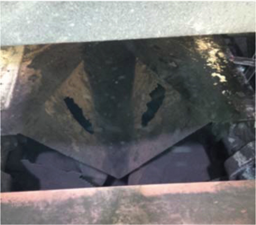 Design of a High Speed Transfer Chute in a confined Space – A DEM Case ...